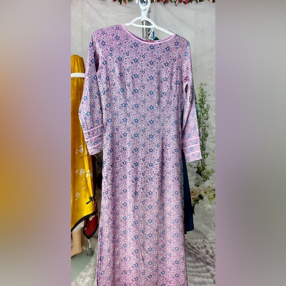 Ao Dais | Ao Dai Gam Thai Tuan Hoa New Vietnamese Traditional Dress ...